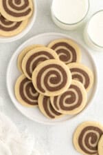 Chocolate and Vanilla Swirl Cookies (Pinwheel Cookies) - Spoonful of Flavor