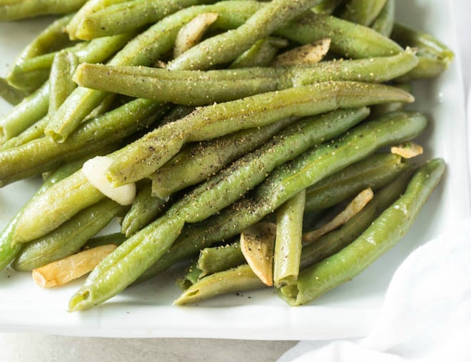 Garlic Green Beans - Spoonful of Flavor