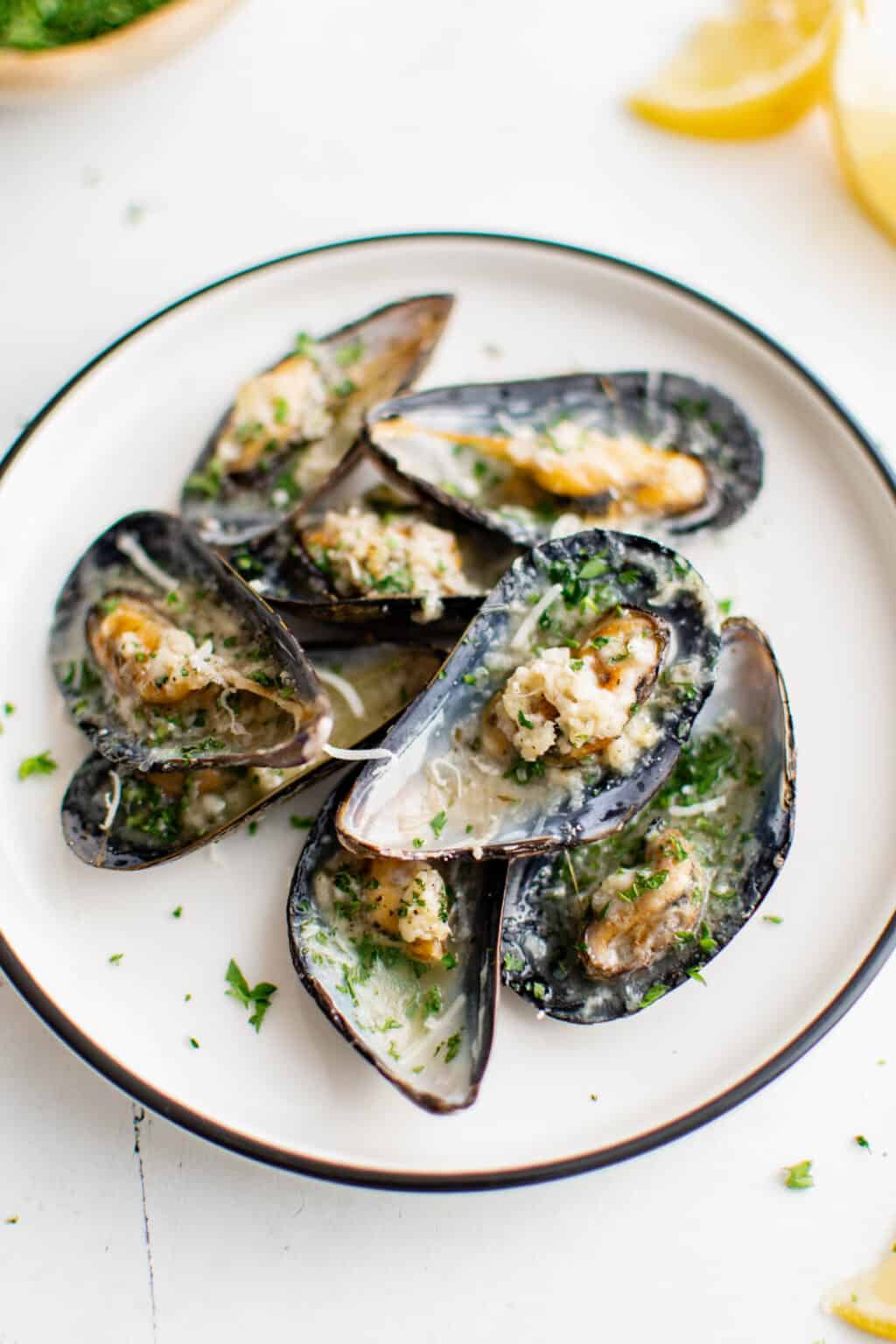 Baked Mussels with Garlic Butter - Spoonful of Flavor